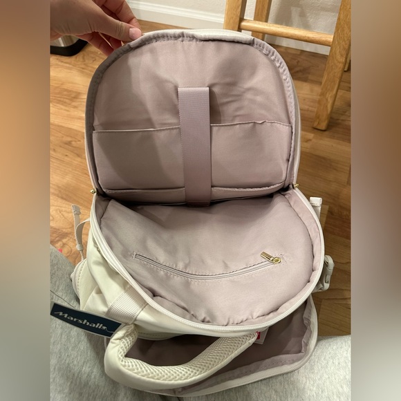 Isaac Mizrahi | Bags | Nwt Cream Opal Isaac Mizrahi Viral Stanley ...